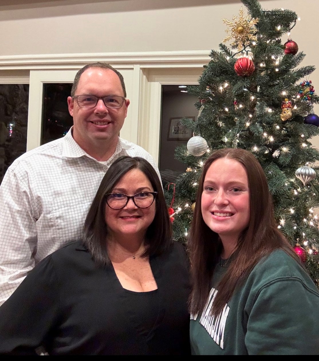 News Anchor Gives Kidney to Stranger, Hope to Grand Rapids Mom ...